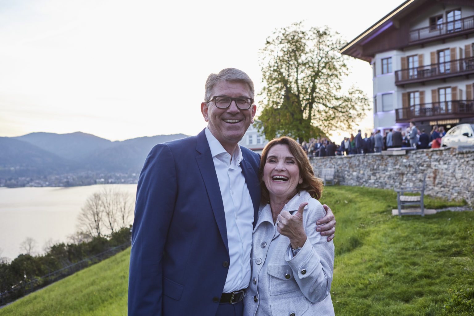 WEIMER MEDIA GROUP GmbH - Unternehmerverband Miesbach